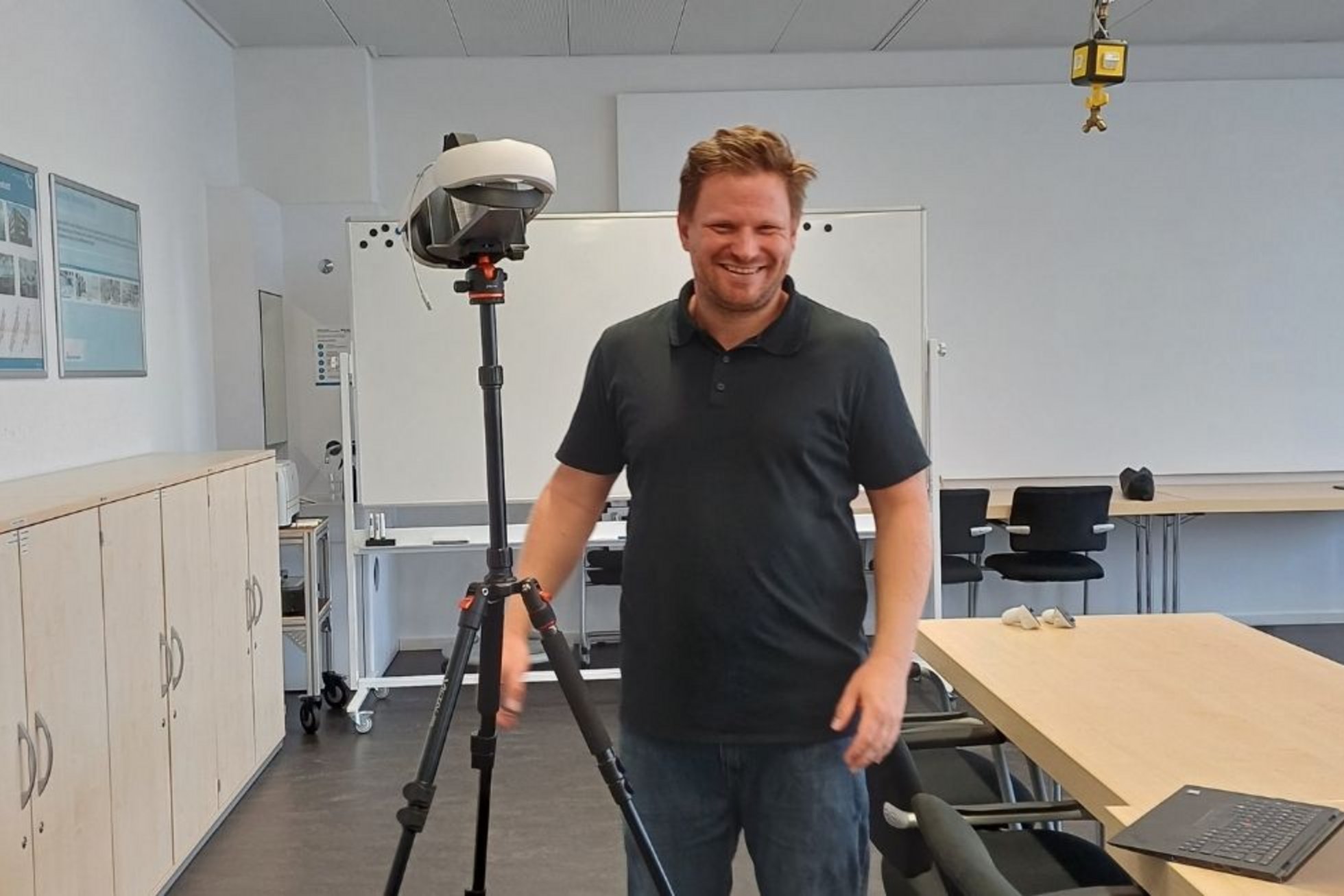 Lehrpreis 2025 geht an Prof. Dr. Peter Stich aus der Fakultät ...